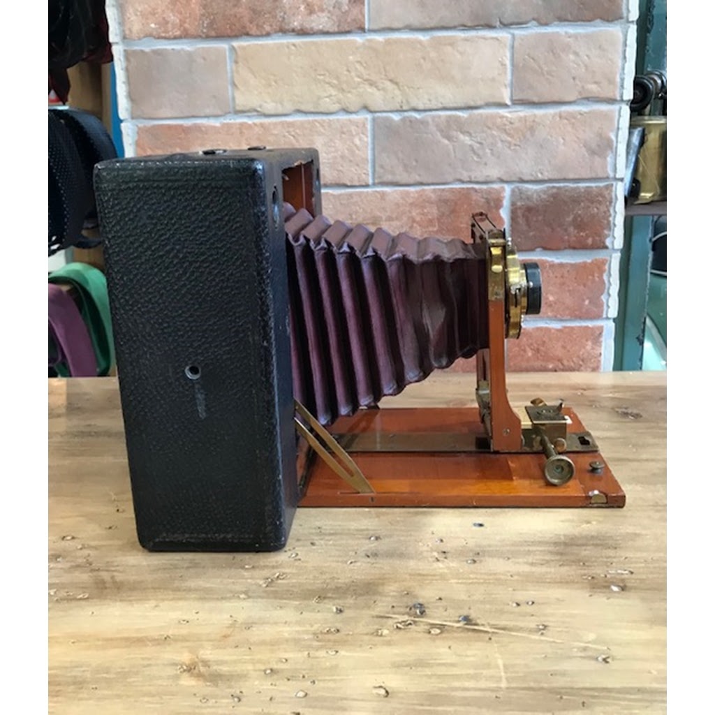 Camera No. 5 Kodak Cartridge, Eastman kodak Co.